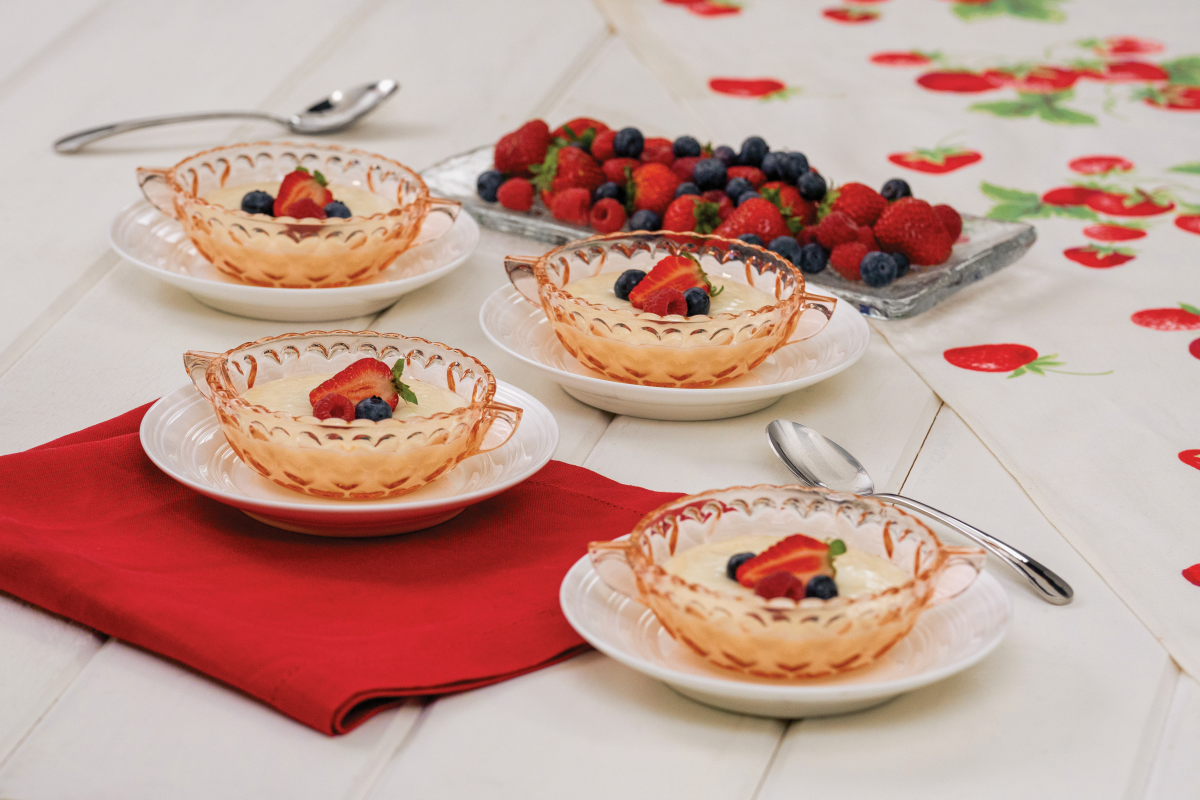 Easy Vanilla Pudding • Argo Starch