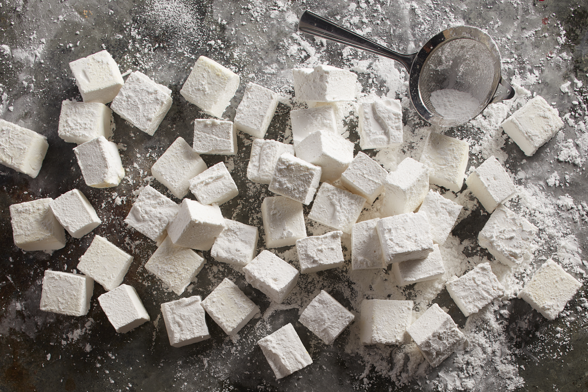 Homemade Marshmallows • Argo Starch