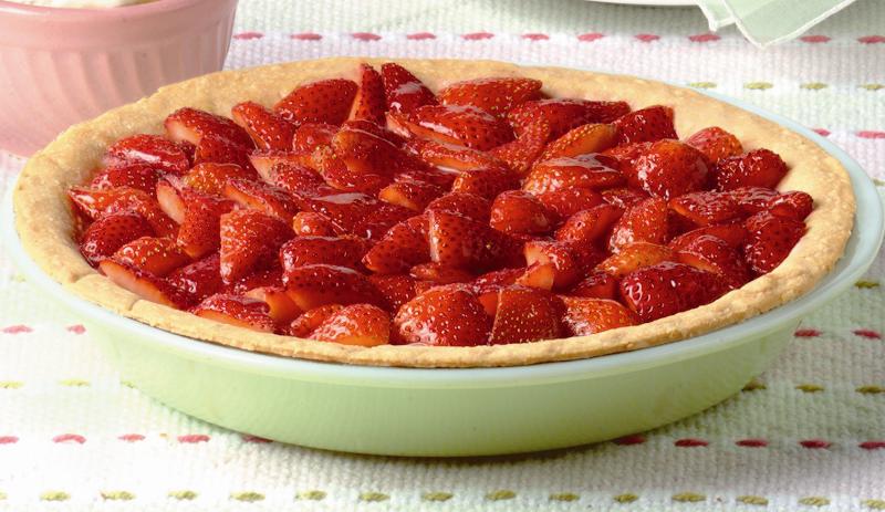 Fresh Strawberry Pie • Argo Starch